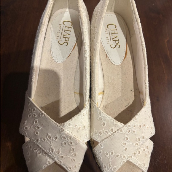 Chaps | Shoes | Chaps Womens Cream Flats With Floral Detailing | Poshmark
